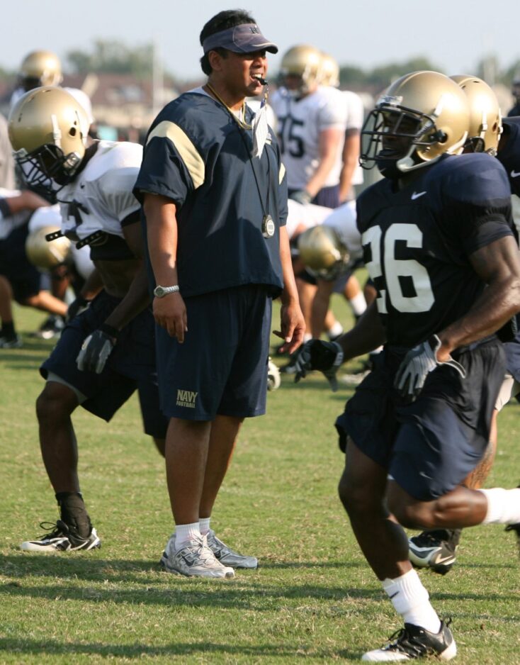 Former BYU linebacker Va’a Niumatalolo joins father to coach at Navy ...